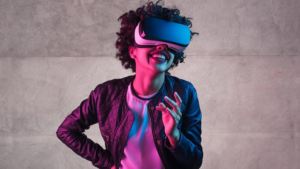 How is XR Technology Changing the Landscape of Advertising? - mages